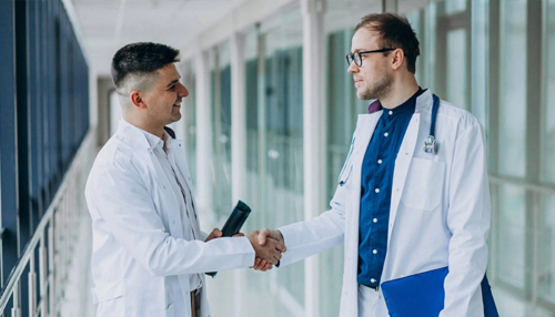 Navigating Medical Student Rotation in USA: Tips & Tricks